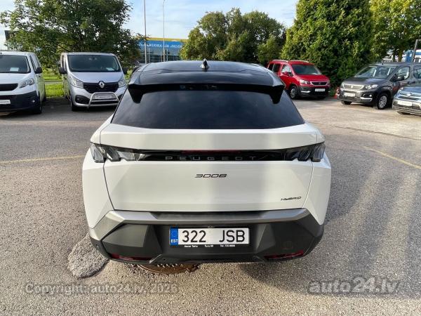 Balts Peugeot 3008 2024 Tartu, ar dzinēja tilpumu 1.20 L un nobraukumu 42 tūkst. km par 28990 €, foto 7 vietnē AUTOMOTO.COM.LV