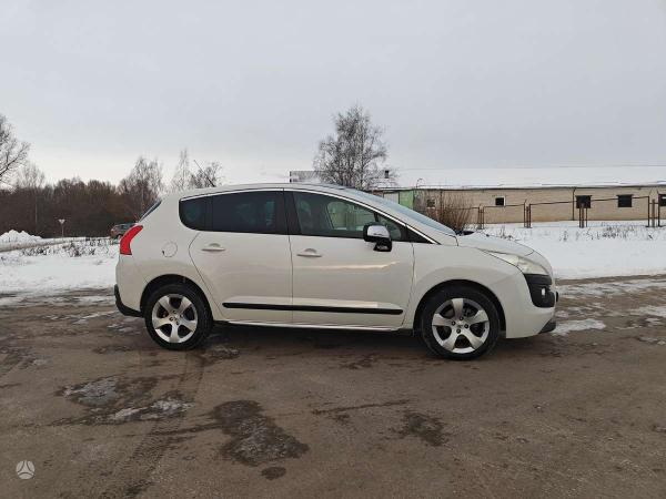 White Peugeot 3008 2010 in Taurage, with an engine capacity of 1.60 L and mileage of 273 thousand km for 3100 €, photo 4 on AUTOMOTO.COM.LV