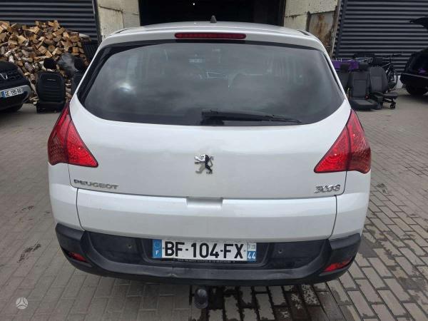 White Peugeot 3008 2010 in Taurage, with an engine capacity of 1.60 L and mileage of 282 thousand km for 3200 €, photo 7 on AUTOMOTO.COM.LV