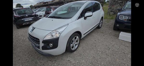 Peugeot 3008 2010 in Taurage on AUTOMOTO.COM.LV White Peugeot 3008 2010 in Taurage, with an engine capacity of 1.60 L and mileage of 270 thousand km for 3200 €, photo 7 on AUTOMOTO.COM.LV