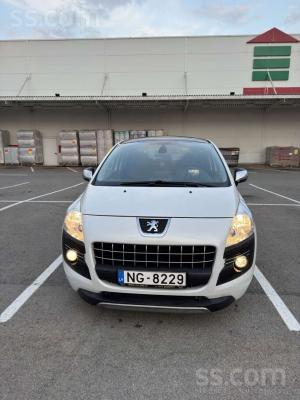 Balts Peugeot 3008 2011 Rīga, ar dzinēja tilpumu 2.00 L un nobraukumu 270 tūkst. km par 3200 €, foto 7 vietnē AUTOMOTO.COM.LV