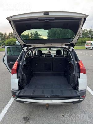 Balts Peugeot 3008 2011 Rīga, ar dzinēja tilpumu 2.00 L un nobraukumu 270 tūkst. km par 3200 €, foto 11 vietnē AUTOMOTO.COM.LV