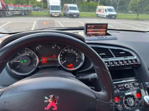 Balts Peugeot 3008 2011 Rīga, ar dzinēja tilpumu 2.00 L un nobraukumu 270 tūkst. km par 2700 €, foto 5 vietnē AUTOMOTO.COM.LV