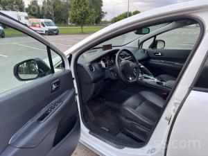 Balts Peugeot 3008 2011 Rīga, ar dzinēja tilpumu 2.00 L un nobraukumu 270 tūkst. km par 2700 €, foto 9 vietnē AUTOMOTO.COM.LV