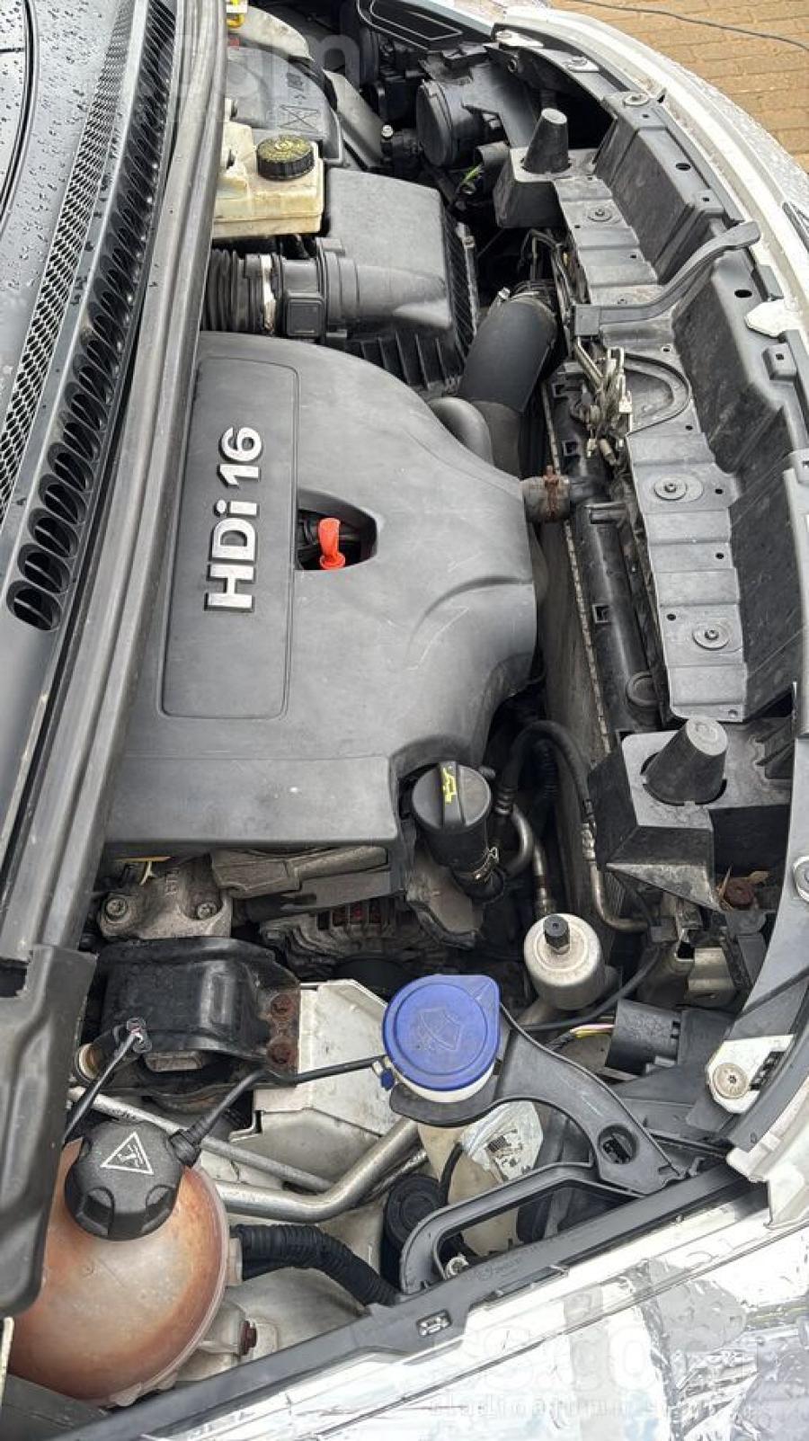 Balts Peugeot 3008 2011 Rīga, ar dzinēja tilpumu 2.00 L un nobraukumu 270 tūkst. km par 2700 €, foto 11 vietnē AUTOMOTO.COM.LV