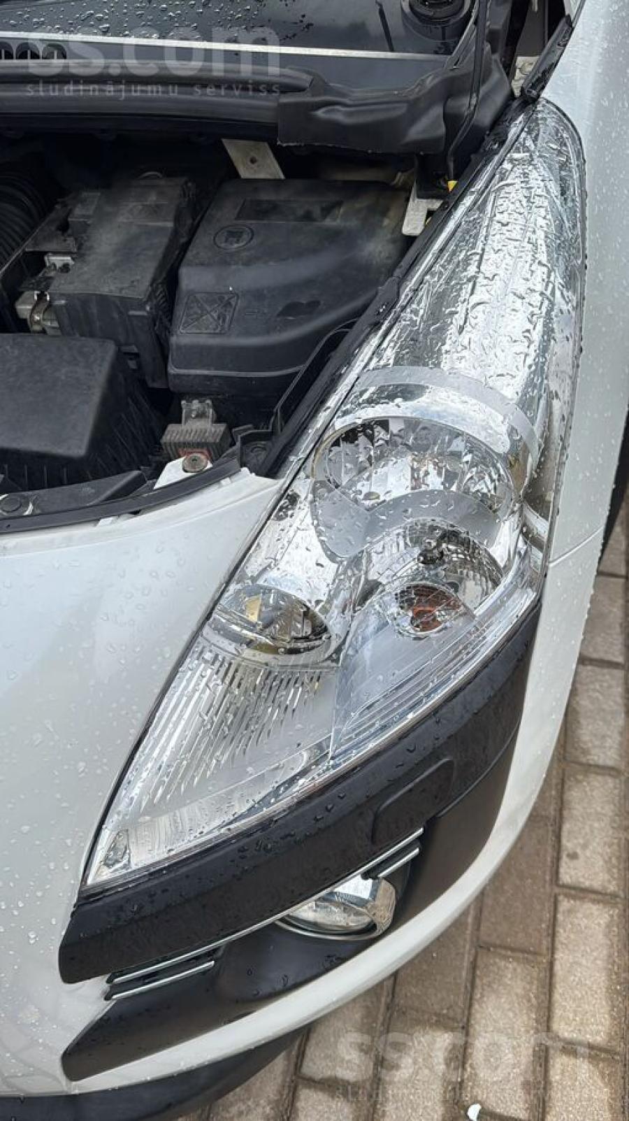 Balts Peugeot 3008 2011 Rīga, ar dzinēja tilpumu 2.00 L un nobraukumu 270 tūkst. km par 2700 €, foto 14 vietnē AUTOMOTO.COM.LV