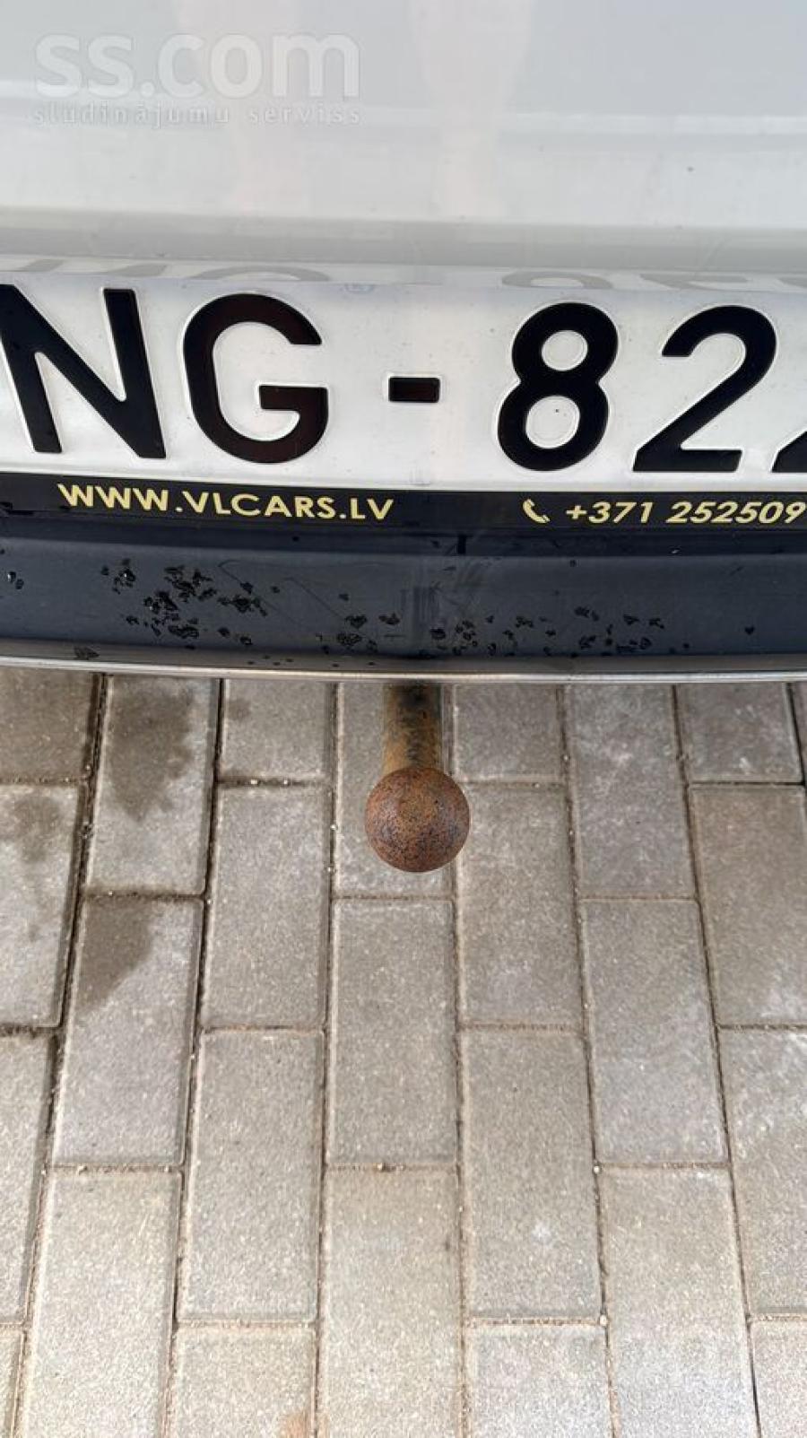 Balts Peugeot 3008 2011 Rīga, ar dzinēja tilpumu 2.00 L un nobraukumu 270 tūkst. km par 2700 €, foto 22 vietnē AUTOMOTO.COM.LV