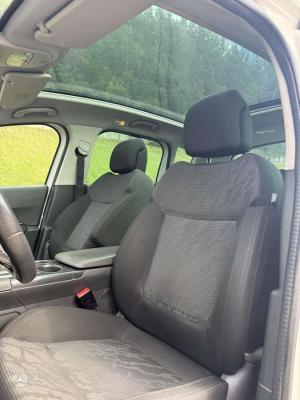 Balts Peugeot 3008 2011 Viļņa, ar dzinēja tilpumu 1.56 L un nobraukumu 248 tūkst. km par 3600 €, foto 9 vietnē AUTOMOTO.COM.LV