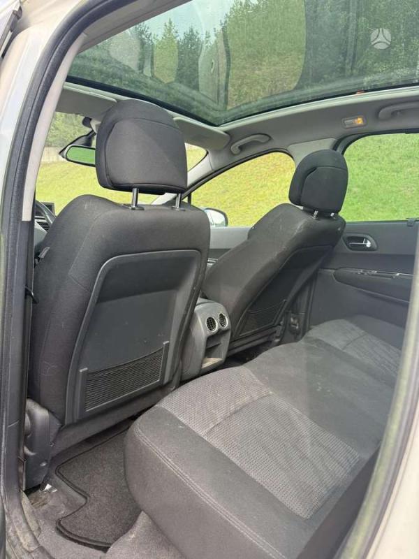 White Peugeot 3008 2011 in Vilnius, with an engine capacity of 1.56 L and mileage of 248 thousand km for 3600 €, photo 10 on AUTOMOTO.COM.LV