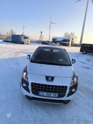Balts Peugeot 3008 2012 Tauragė, ar dzinēja tilpumu 2.00 L un nobraukumu 268 tūkst. km par 4600 €, foto 3 vietnē AUTOMOTO.COM.LV