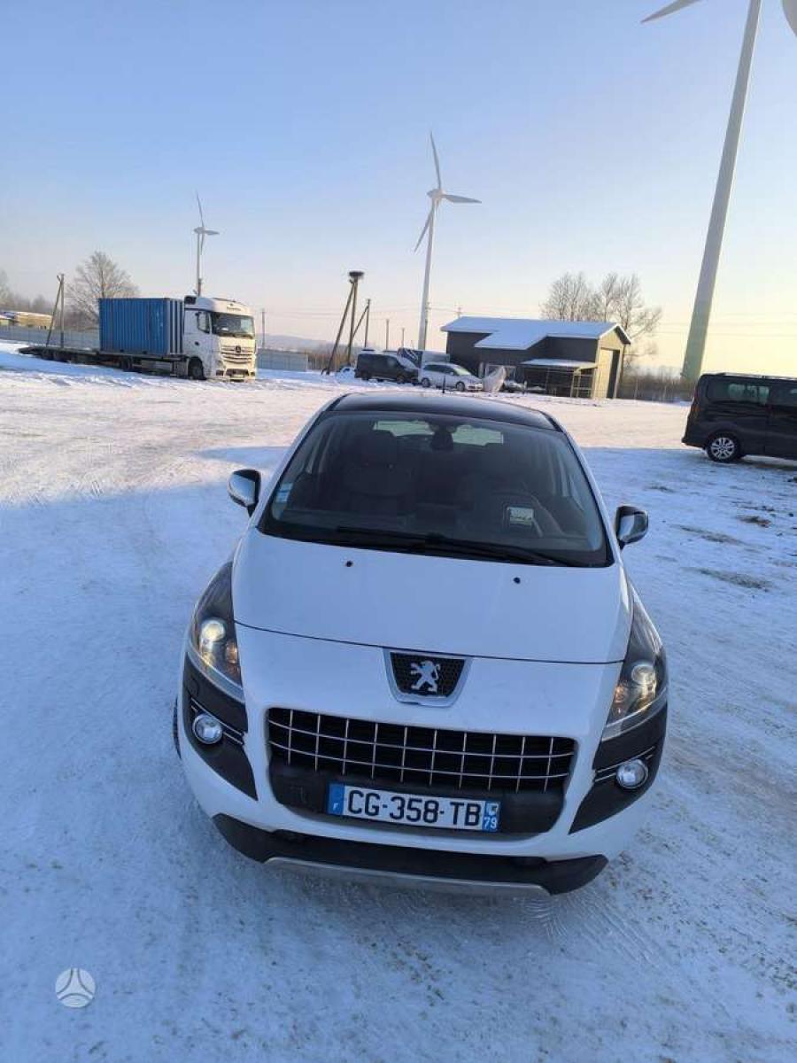 Balts Peugeot 3008 2012 Tauragė, ar dzinēja tilpumu 2.00 L un nobraukumu 268 tūkst. km par 4600 €, foto 3 vietnē AUTOMOTO.COM.LV