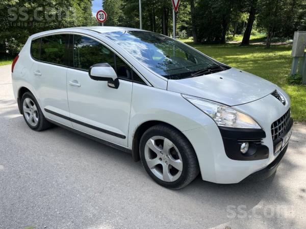 Balts Peugeot 3008 2012 Rīga, ar dzinēja tilpumu 1.60 L un nobraukumu 236 tūkst. km par 3000 €, foto 3 vietnē AUTOMOTO.COM.LV