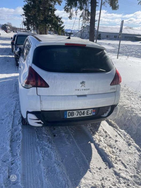 White Peugeot 3008 2013 in Taurage, with an engine capacity of 1.60 L and mileage of 280 thousand km for 3500 €, photo 3 on AUTOMOTO.COM.LV