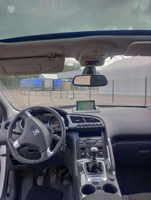 White Peugeot 3008 2013 in Kaunas, with an engine capacity of 1.56 L and mileage of 222 thousand km for 3850 €, photo 13 on AUTOMOTO.COM.LV