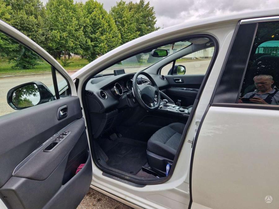 Balts Peugeot 3008 2013 Klaipėda, ar dzinēja tilpumu 2.00 L un nobraukumu 220 tūkst. km par 4400 €, foto 7 vietnē AUTOMOTO.COM.LV