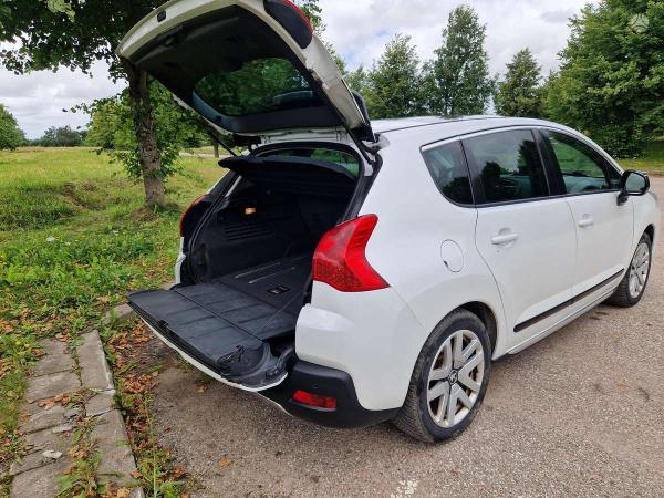Balts Peugeot 3008 2013 Klaipėda, ar dzinēja tilpumu 2.00 L un nobraukumu 220 tūkst. km par 4400 €, foto 9 vietnē AUTOMOTO.COM.LV