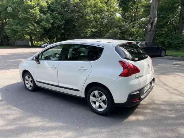 Balts Peugeot 3008 2013 Viļņa, ar dzinēja tilpumu 1.60 L un nobraukumu 306 tūkst. km par 3200 €, foto 7 vietnē AUTOMOTO.COM.LV