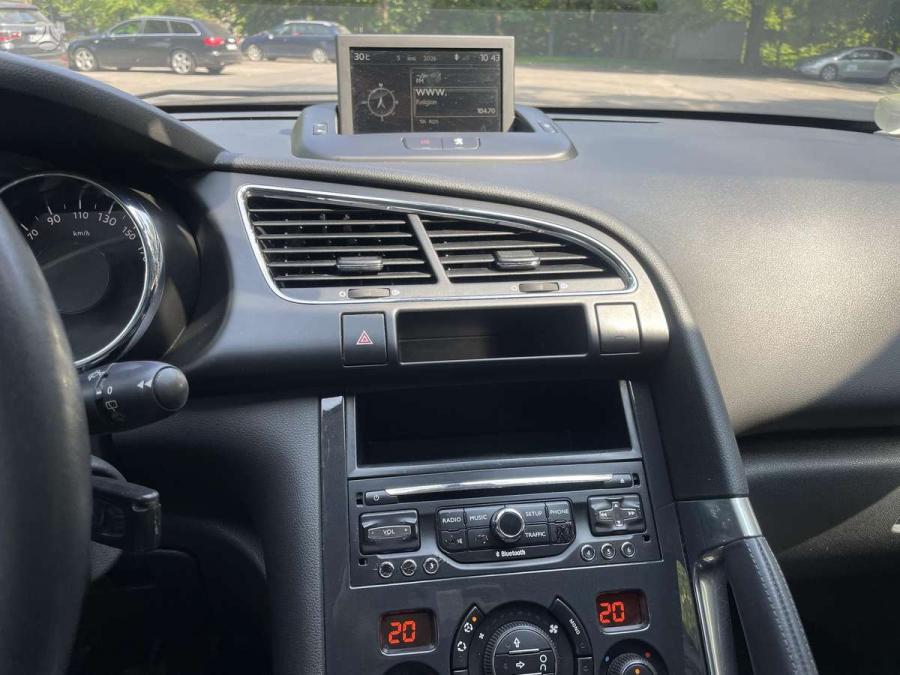 Balts Peugeot 3008 2013 Viļņa, ar dzinēja tilpumu 1.60 L un nobraukumu 306 tūkst. km par 3200 €, foto 21 vietnē AUTOMOTO.COM.LV