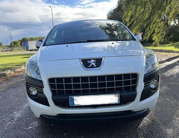 White Peugeot 3008 2013 in Taurage, with an engine capacity of 1.60 L and mileage of 250 thousand km for 3890 €, photo 3 on AUTOMOTO.COM.LV