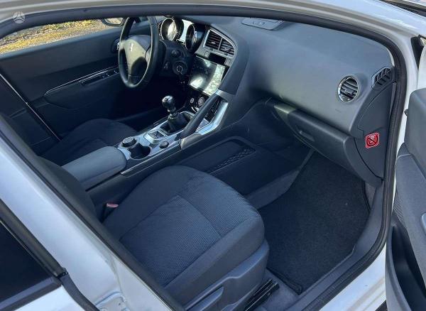 White Peugeot 3008 2013 in Taurage, with an engine capacity of 1.60 L and mileage of 250 thousand km for 3890 €, photo 10 on AUTOMOTO.COM.LV