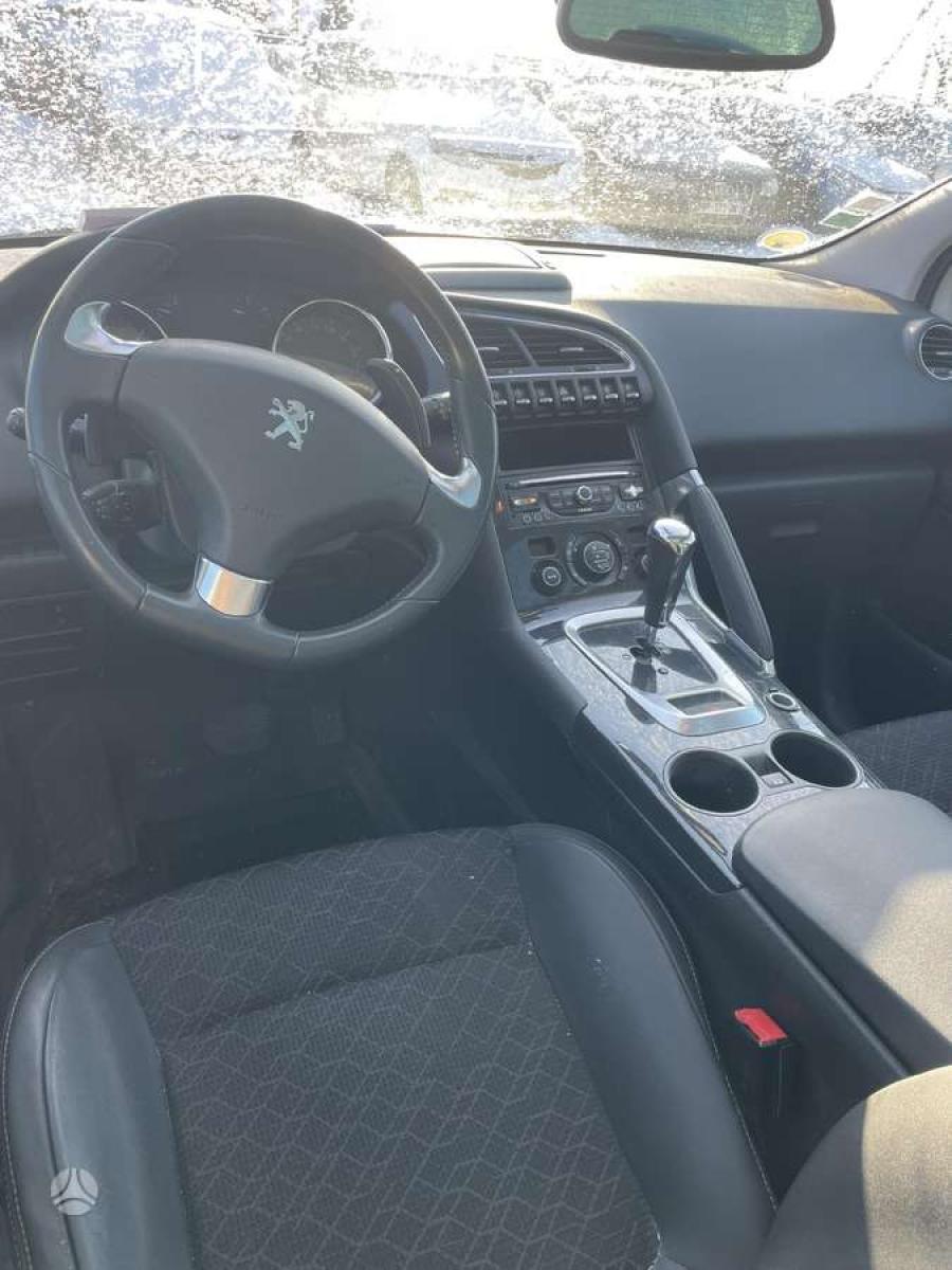 Balts Peugeot 3008 2014 Tauragė, ar dzinēja tilpumu 1.60 L un nobraukumu 250 tūkst. km par 4500 €, foto 7 vietnē AUTOMOTO.COM.LV