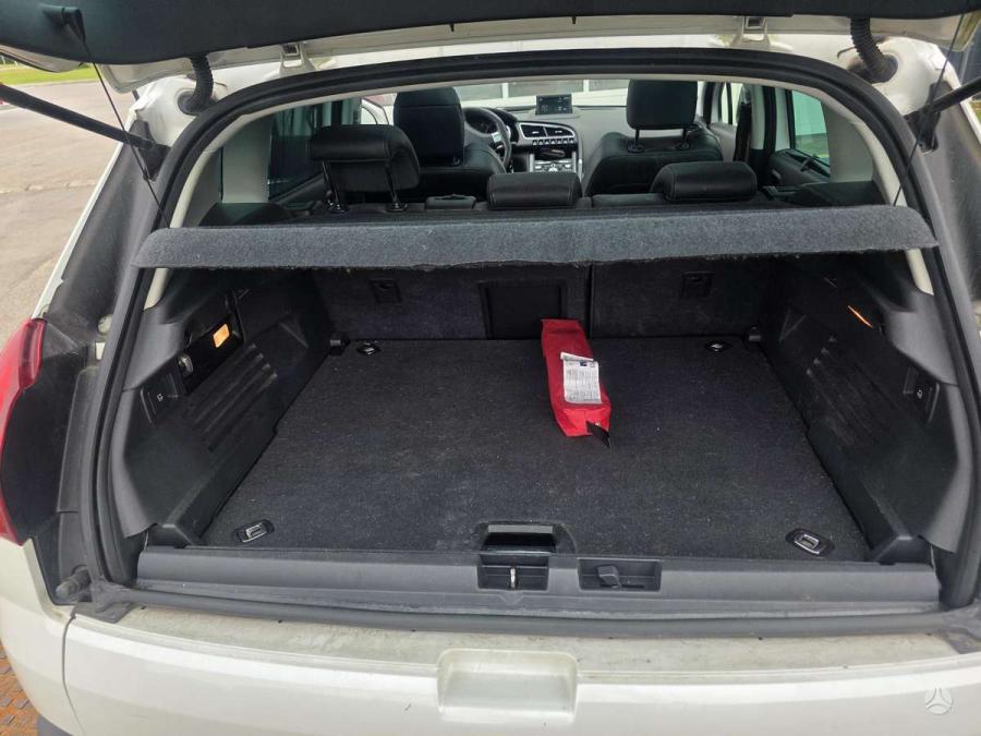 Balts Peugeot 3008 2014 Tauragė, ar dzinēja tilpumu 1.60 L un nobraukumu 230 tūkst. km par 5500 €, foto 12 vietnē AUTOMOTO.COM.LV