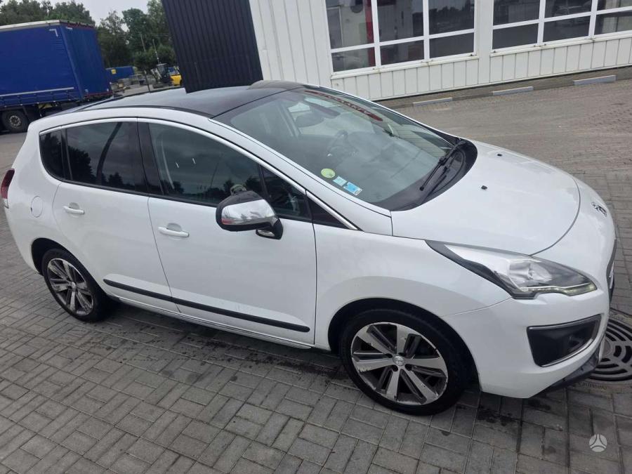 Balts Peugeot 3008 2014 Tauragė, ar dzinēja tilpumu 1.60 L un nobraukumu 230 tūkst. km par 5500 €, foto 19 vietnē AUTOMOTO.COM.LV