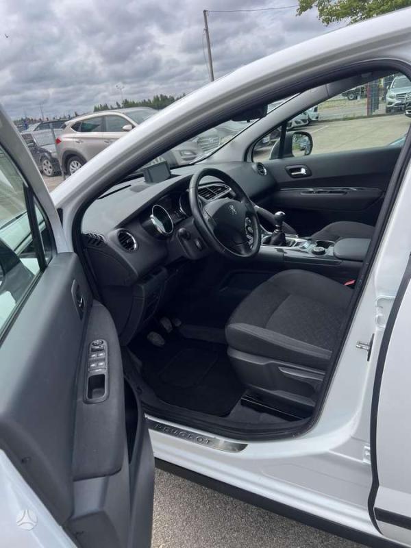 White Peugeot 3008 2014 in Taurage, with an engine capacity of 1.56 L and mileage of 200 thousand km for 5250 €, photo 6 on AUTOMOTO.COM.LV