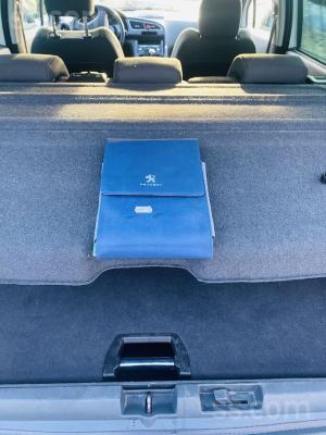 Balts Peugeot 3008 2015 Rīga, ar dzinēja tilpumu 1.60 L un nobraukumu 265 tūkst. km par 6000 €, foto 14 vietnē AUTOMOTO.COM.LV