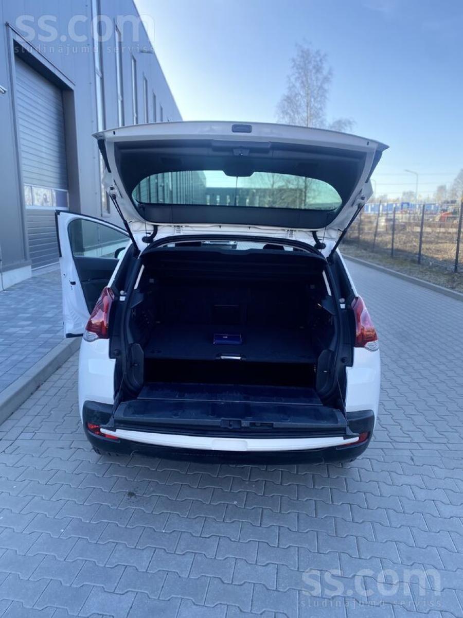White Peugeot 3008 2015 in Riga, with an engine capacity of 1.60 L and mileage of 265 thousand km for 6000 €, photo 9 on AUTOMOTO.COM.LV