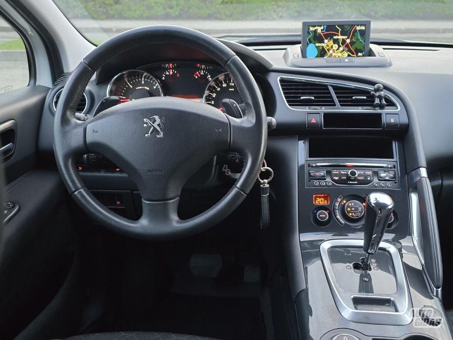 Balts Peugeot 3008 2015 Šauļi, ar dzinēja tilpumu 1.60 L un nobraukumu 245 tūkst. km par 5500 €, foto 18 vietnē AUTOMOTO.COM.LV
