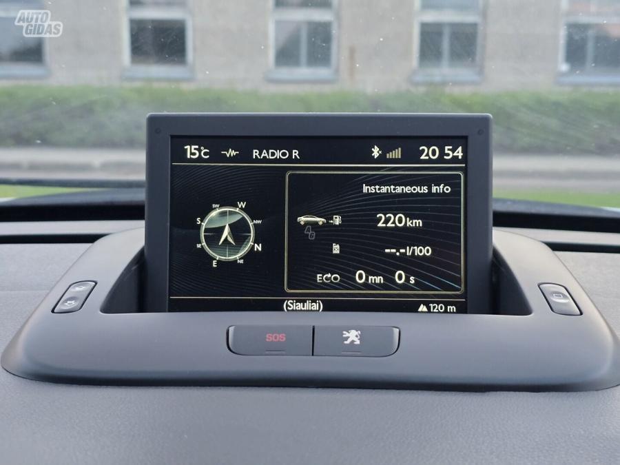Balts Peugeot 3008 2015 Šauļi, ar dzinēja tilpumu 1.60 L un nobraukumu 245 tūkst. km par 5500 €, foto 20 vietnē AUTOMOTO.COM.LV