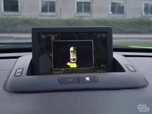 Balts Peugeot 3008 2015 Šauļi, ar dzinēja tilpumu 1.60 L un nobraukumu 245 tūkst. km par 5500 €, foto 21 vietnē AUTOMOTO.COM.LV