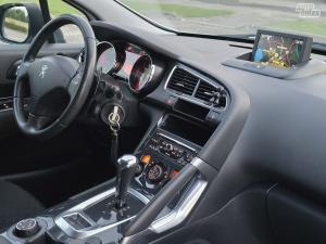 Balts Peugeot 3008 2015 Šauļi, ar dzinēja tilpumu 1.60 L un nobraukumu 245 tūkst. km par 5500 €, foto 24 vietnē AUTOMOTO.COM.LV