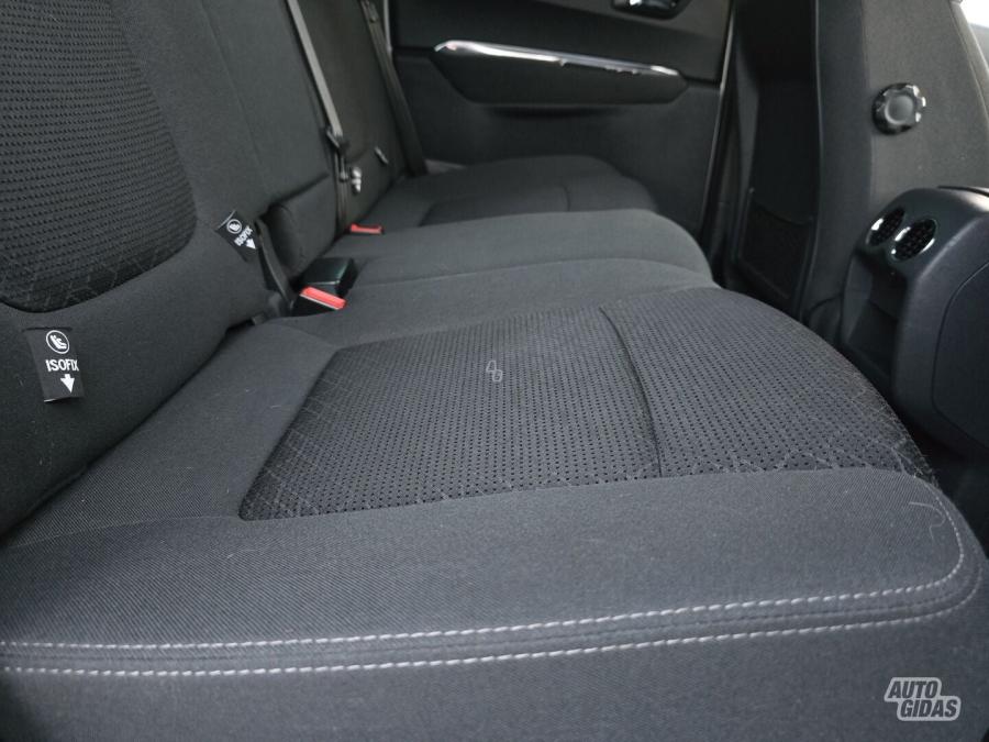 Balts Peugeot 3008 2015 Šauļi, ar dzinēja tilpumu 1.60 L un nobraukumu 245 tūkst. km par 5500 €, foto 33 vietnē AUTOMOTO.COM.LV