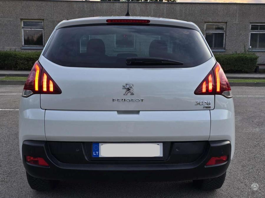 Balts Peugeot 3008 2015 Šauļi, ar dzinēja tilpumu 1.56 L un nobraukumu 245 tūkst. km par 5450 €, foto 12 vietnē AUTOMOTO.COM.LV
