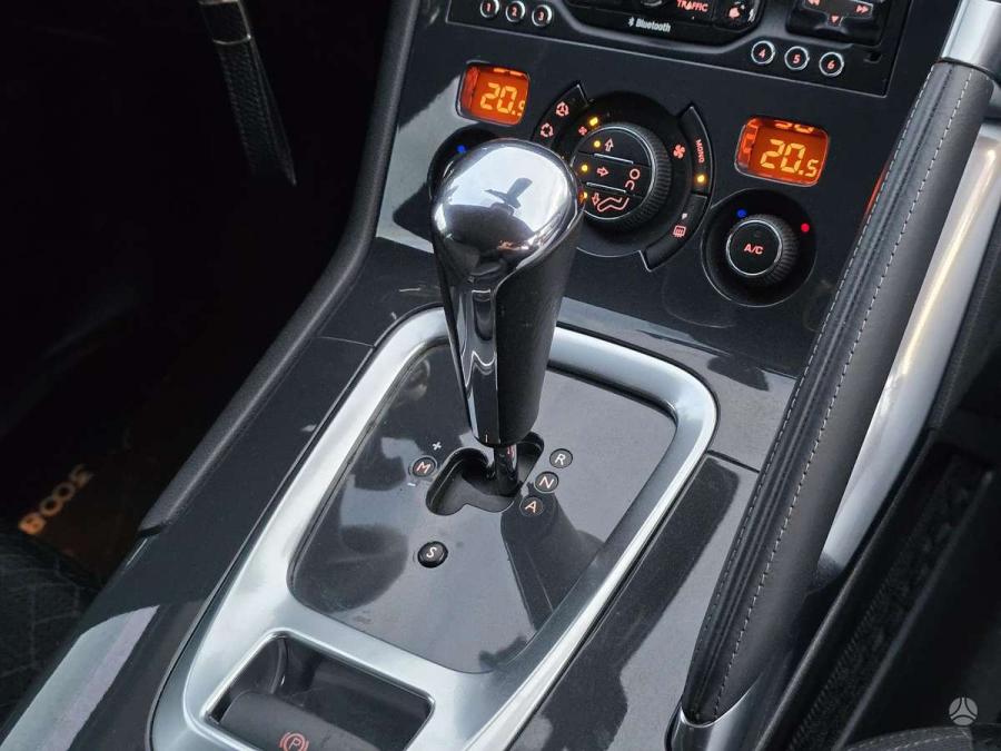 Balts Peugeot 3008 2015 Šauļi, ar dzinēja tilpumu 1.56 L un nobraukumu 245 tūkst. km par 5450 €, foto 28 vietnē AUTOMOTO.COM.LV