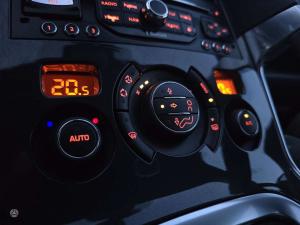Balts Peugeot 3008 2015 Šauļi, ar dzinēja tilpumu 1.56 L un nobraukumu 245 tūkst. km par 5450 €, foto 34 vietnē AUTOMOTO.COM.LV