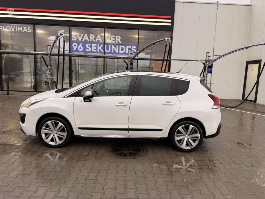 Balts Peugeot 3008 2016 Viļņa, ar dzinēja tilpumu 2.00 L un nobraukumu 199 tūkst. km par 6900 €, foto 6 vietnē AUTOMOTO.COM.LV