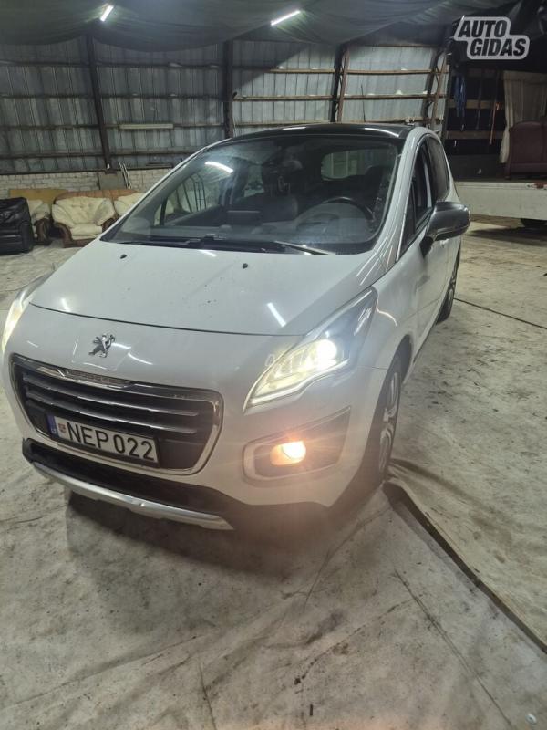 White Peugeot 3008 2016 in Siauliai, with an engine capacity of 1.60 L and mileage of 241 thousand km for 4999 €, photo 1 on AUTOMOTO.COM.LV