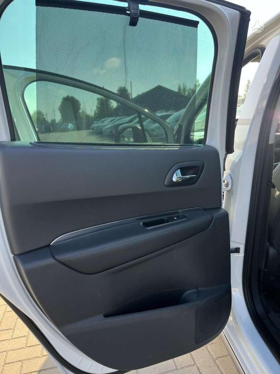 White Peugeot 3008 2016 in Taurage, with an engine capacity of 1.60 L and mileage of 248 thousand km for 4900 €, photo 21 on AUTOMOTO.COM.LV