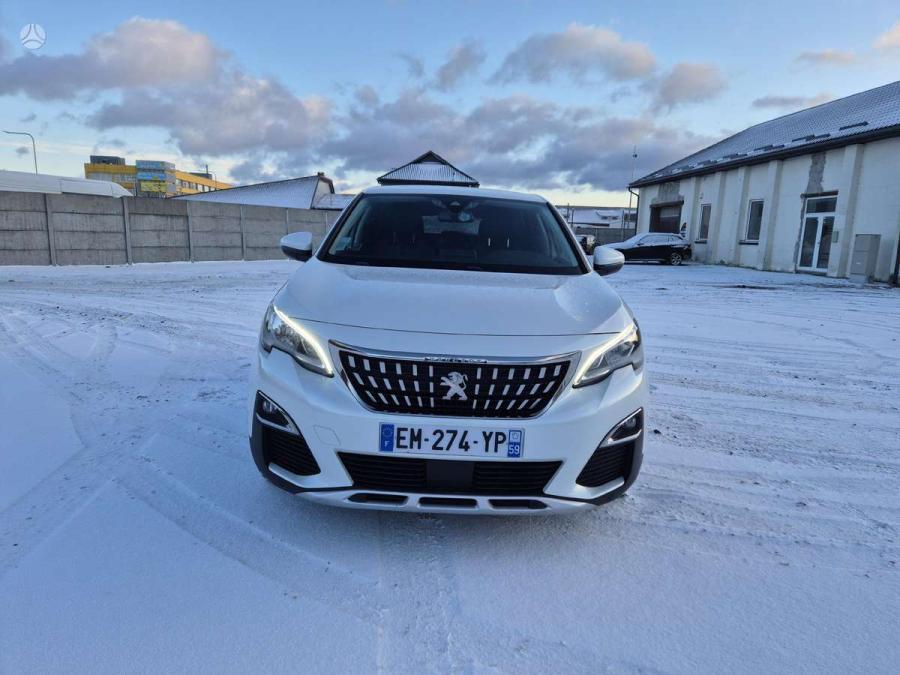 White Peugeot 3008 2017 in Taurage, with an engine capacity of 2.00 L and mileage of 236 thousand km for 9800 €, photo 8 on AUTOMOTO.COM.LV