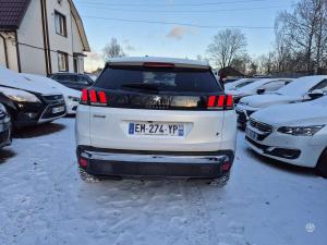 White Peugeot 3008 2017 in Taurage, with an engine capacity of 2.00 L and mileage of 236 thousand km for 9800 €, photo 9 on AUTOMOTO.COM.LV