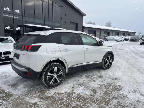 Balts Peugeot 3008 2017 Tauragė, ar dzinēja tilpumu 1.20 L un nobraukumu 174 tūkst. km par 7900 €, foto 9 vietnē AUTOMOTO.COM.LV