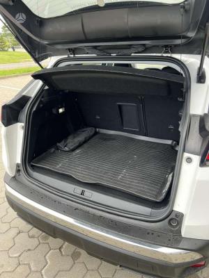 Balts Peugeot 3008 2017 Viļņa, ar dzinēja tilpumu 1.20 L un nobraukumu 143 tūkst. km par 9300 €, foto 14 vietnē AUTOMOTO.COM.LV