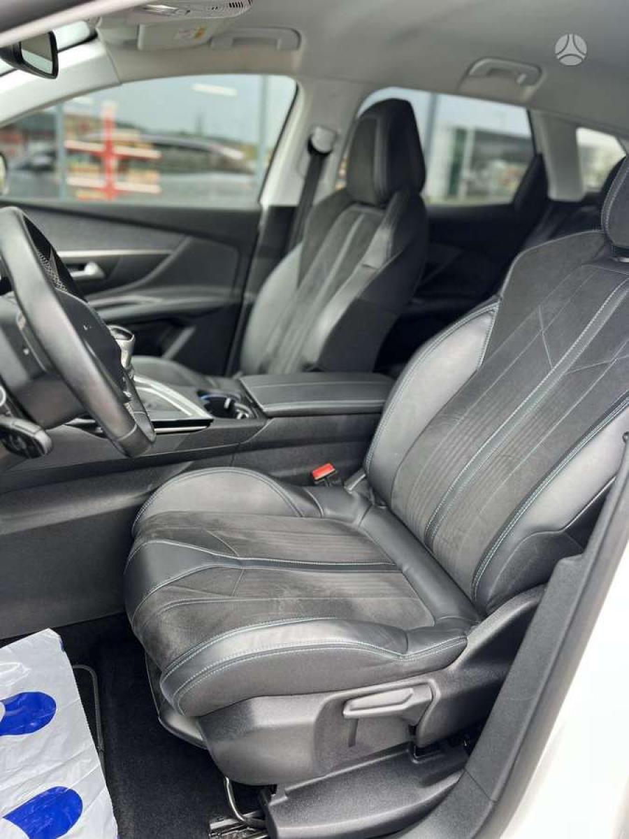 Balts Peugeot 3008 2017 Viļņa, ar dzinēja tilpumu 1.20 L un nobraukumu 143 tūkst. km par 9300 €, foto 19 vietnē AUTOMOTO.COM.LV