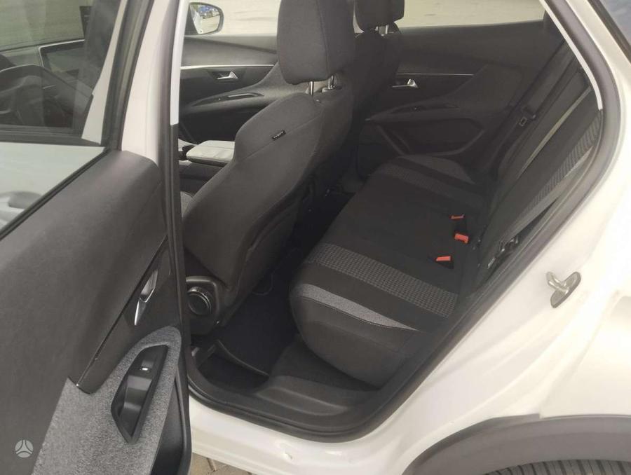 Balts Peugeot 3008 2017 Tauragė, ar dzinēja tilpumu 1.20 L un nobraukumu 151 tūkst. km par 8200 €, foto 12 vietnē AUTOMOTO.COM.LV