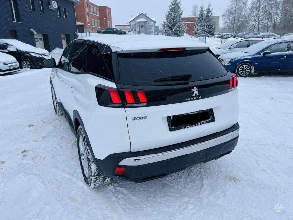 White Peugeot 3008 2018 in Radviliskis, with an engine capacity of 1.20 L and mileage of 68 thousand km for 11700 €, photo 3 on AUTOMOTO.COM.LV