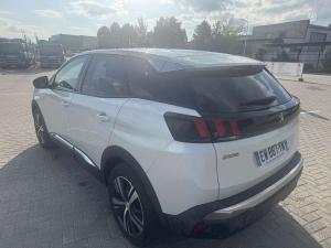 Balts Peugeot 3008 2018 Tauragė, ar dzinēja tilpumu 1.50 L un nobraukumu 197 tūkst. km par 9300 €, foto 5 vietnē AUTOMOTO.COM.LV