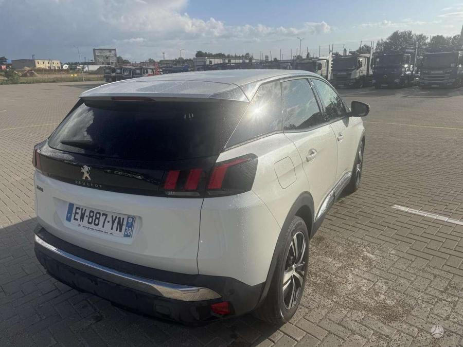 Balts Peugeot 3008 2018 Tauragė, ar dzinēja tilpumu 1.50 L un nobraukumu 197 tūkst. km par 9300 €, foto 6 vietnē AUTOMOTO.COM.LV